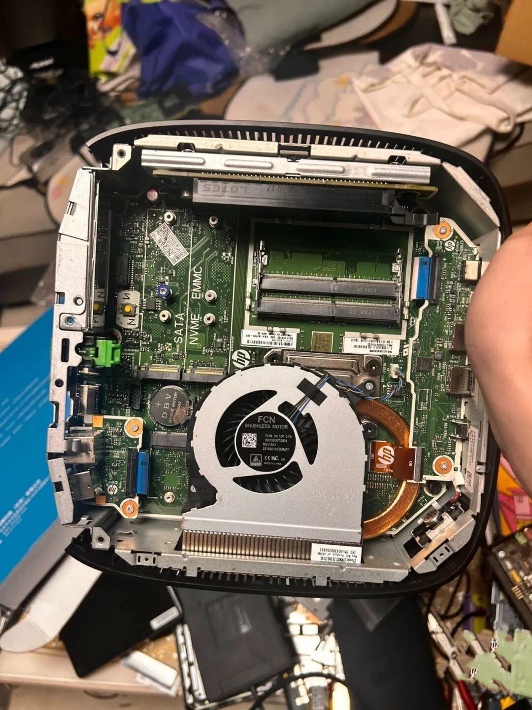 4张出头，买一台秒N100的小主机，四核八线程的HP T740 - 知乎