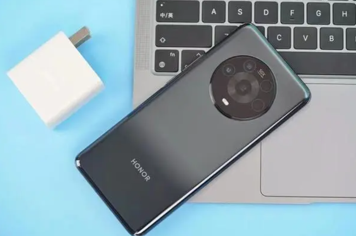 荣耀Magic4摊牌了，双十一跌价500，荣耀70Pro+不香了 - 知乎