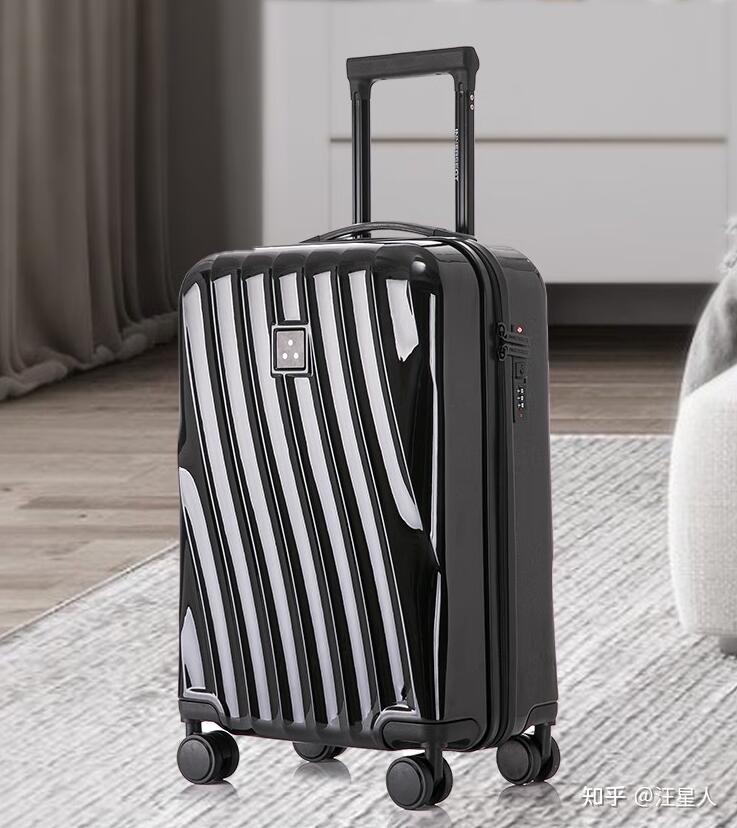 招商信用卡 新户首刷礼 送的innersect拉杆箱怎么样？ - 知乎