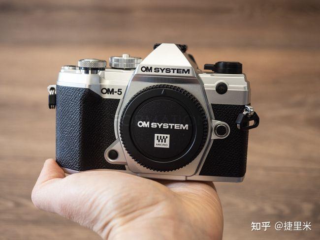 奥巴em53和em12哪个更好些？