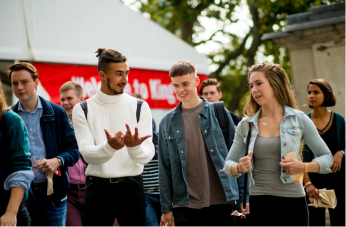 25fall关注！KCL各专业申请费盘点！ - 知乎