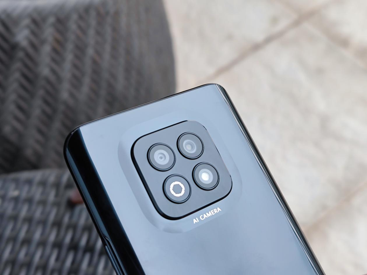 荣耀Play5 活力版，2000元以内66W超级快充体验最佳、屏占比最高手机 - 知乎