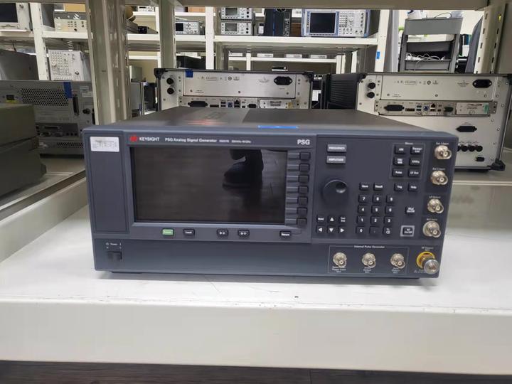 keysight E8267D PSG 矢量信号发生器高达44 GHz - 知乎