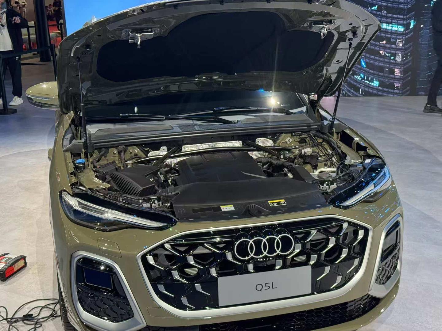 全新一代奥迪Q5L发布：豪华中型SUV的新答卷 - 知乎