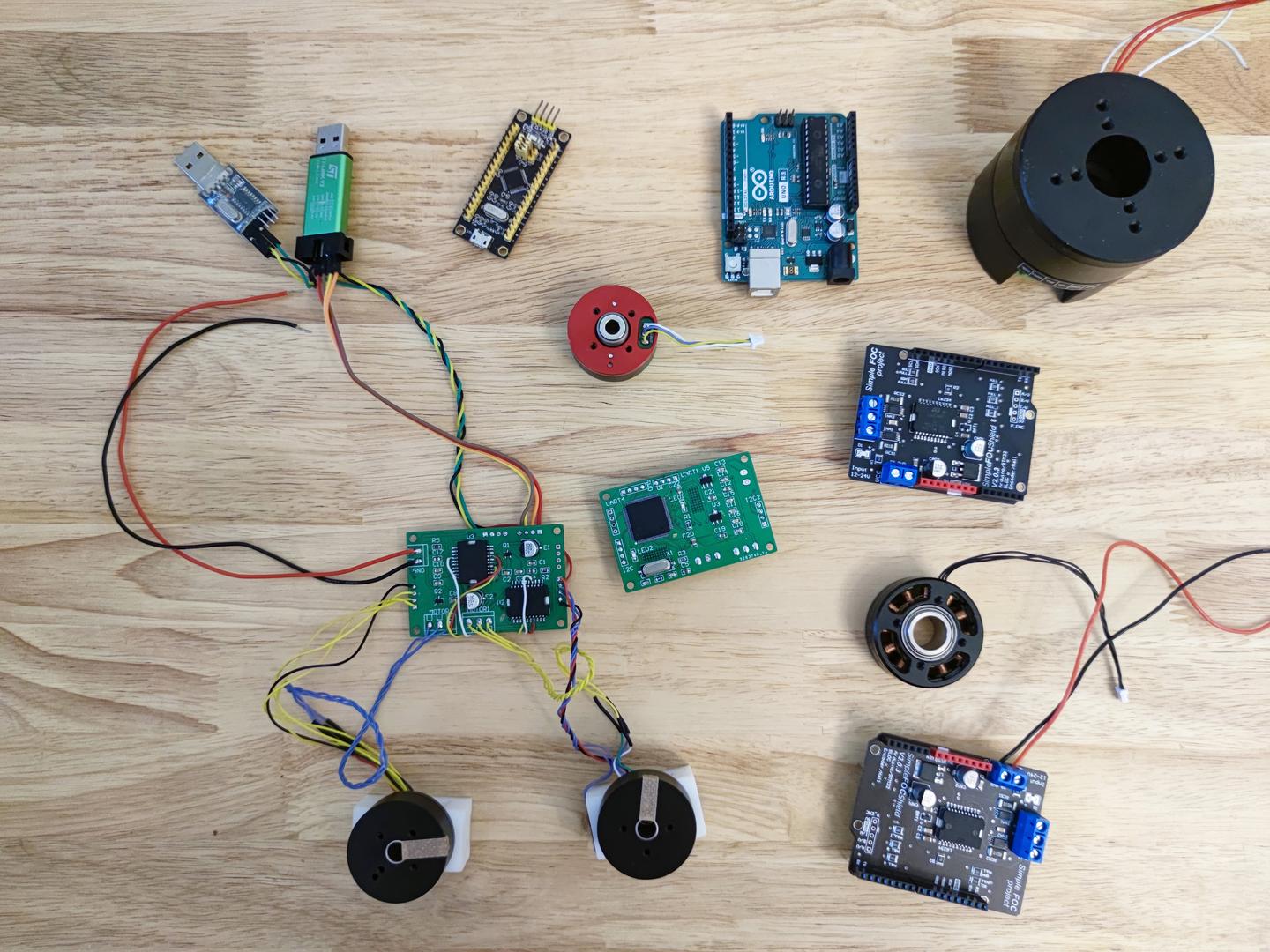 手把手教你STM32加SimpleFOC实现双电机驱动 - 知乎