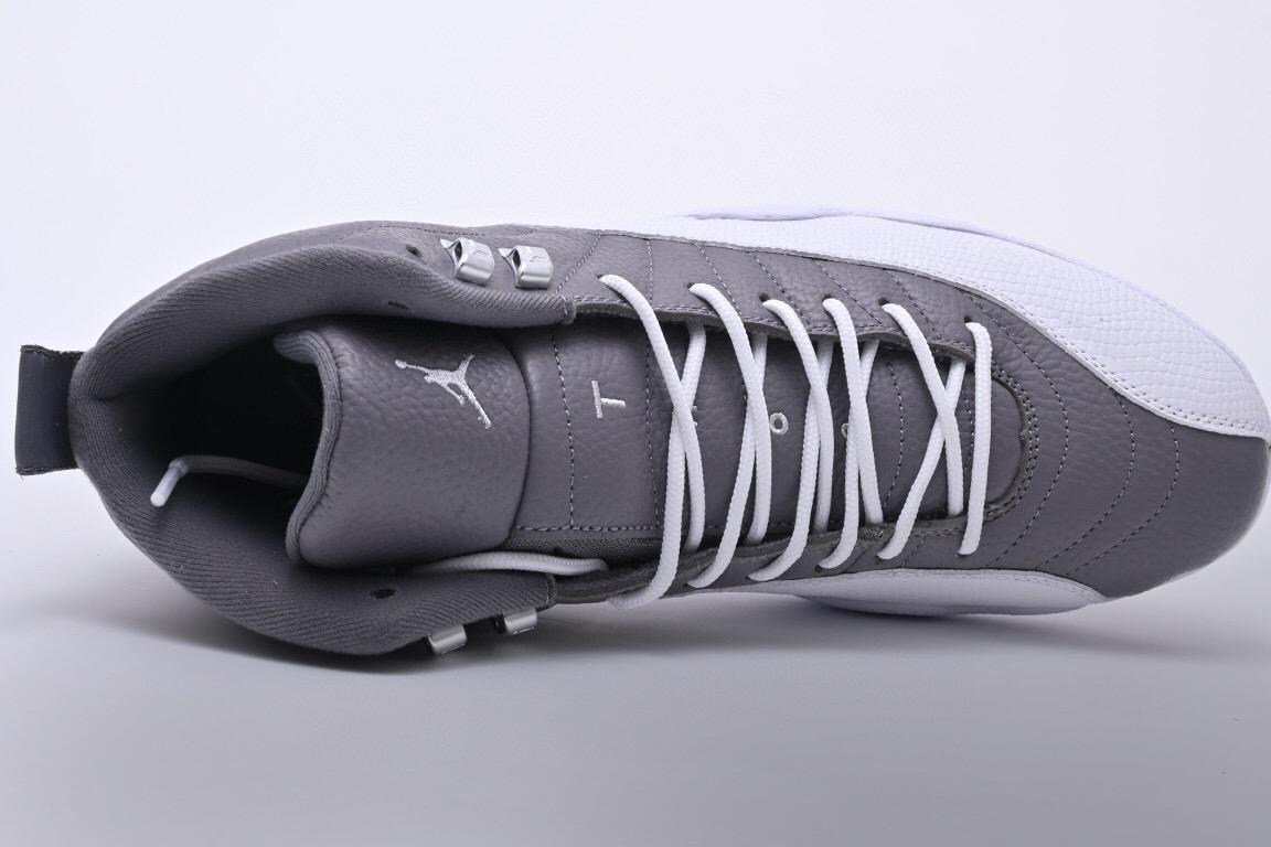 乔丹AJ12 Air Jordan Cool Grey 酷灰白银高帮篮球鞋CT8013-015 - 知乎