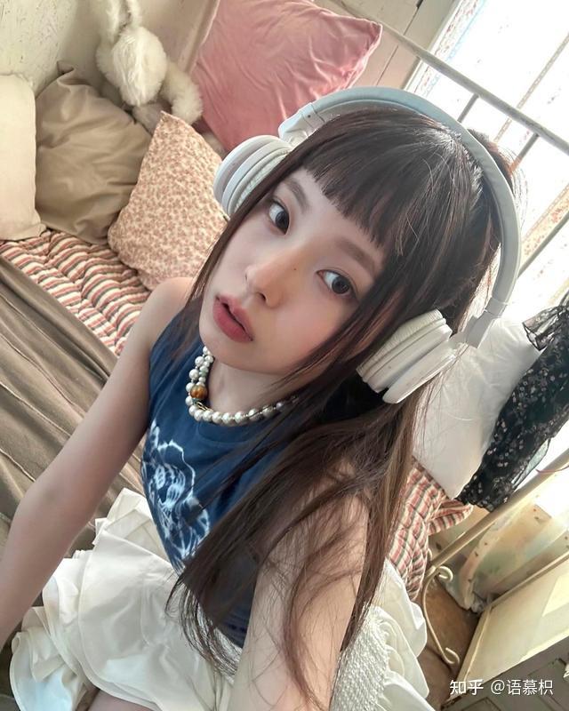 NMIXX 6位成员懒人包！以唱跳实力+拼接曲风爆红，充满独特魅力 - 知乎