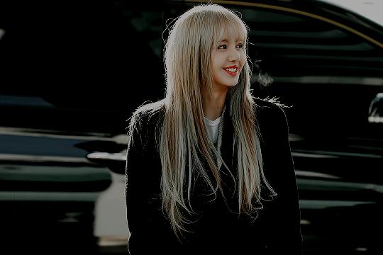 全球人气女王｜凭什么是Lisa，红遍全世界？! - 知乎