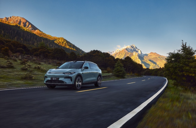 15万级中型SUV王炸！2026款零跑C11低配够用，顶配更值 - 知乎