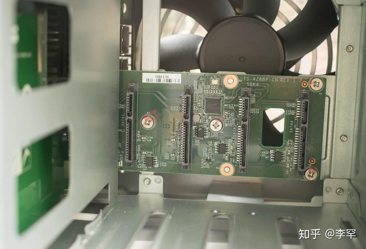 折腾记 篇六：威联通TS-428设备展示及NAS知识普及 - 知乎