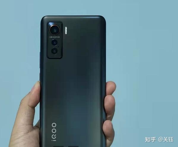 Iqooneo5和iqoo5怎么选择?