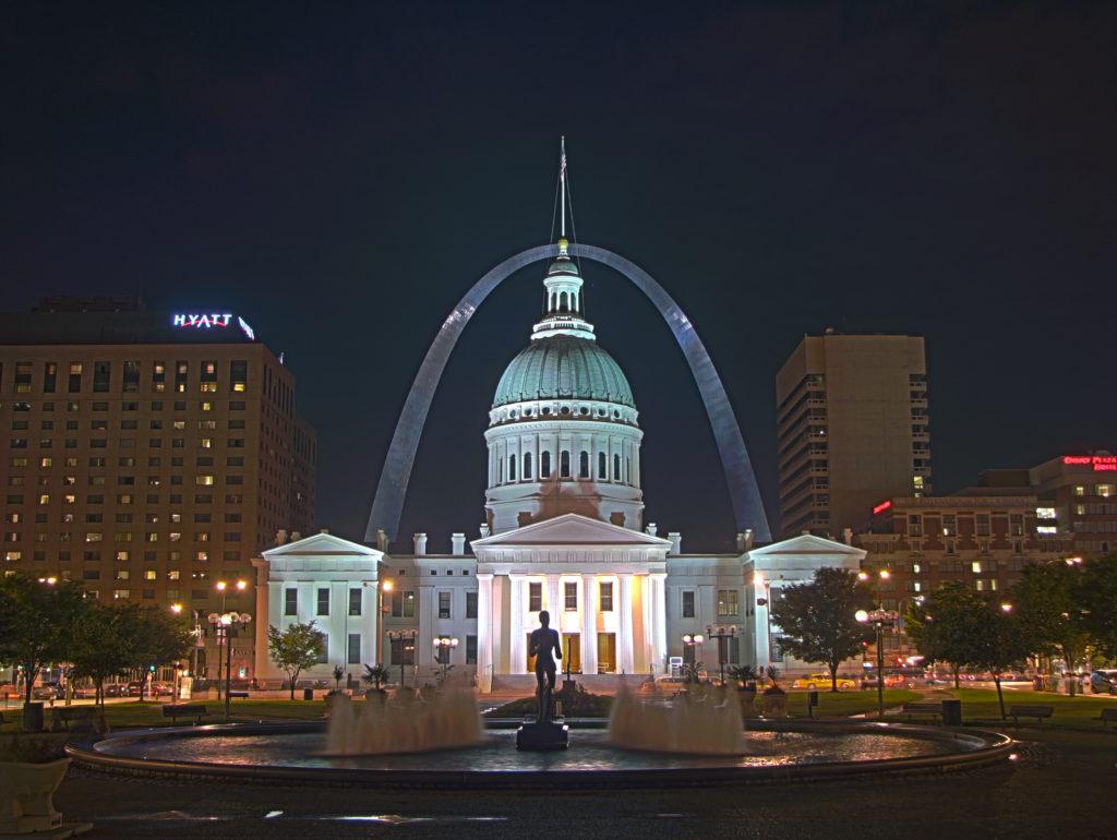 使用 OpenCV 进行高动态范围（HDR）成像 - 知乎