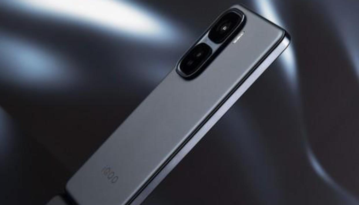 vivo撑不住了？骁龙8Gen3+6100mAh，发布四个月突降只1990元 - 知乎