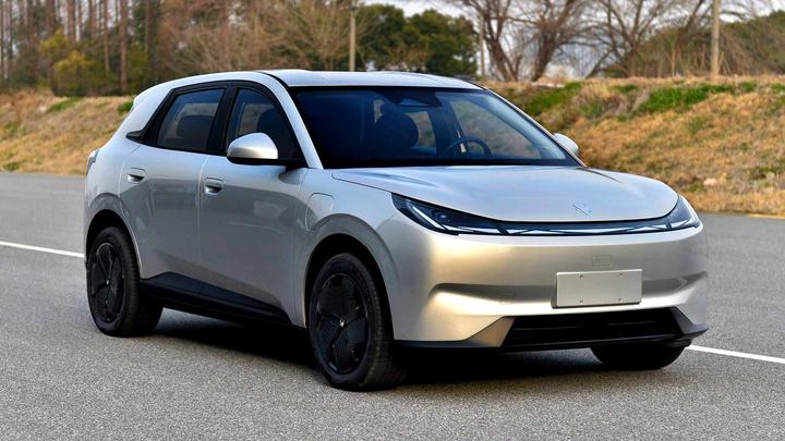 这也叫A0级SUV？极狐T1有点好看 - 知乎