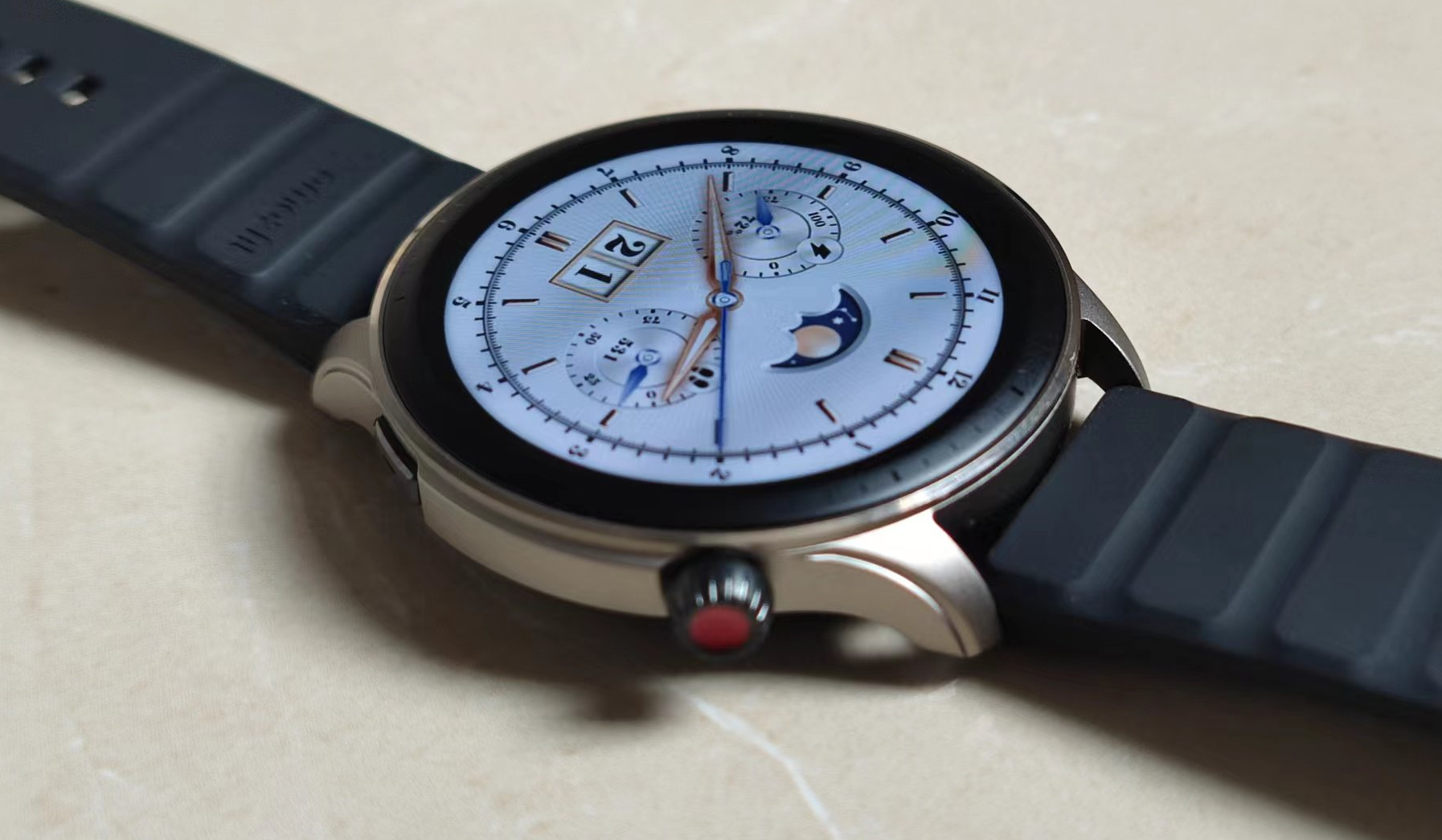 Amazfit跃我GTR4与GTR 3 pro的区别，跃我GTR4>S4有什么升级之处？值得买吗？此文告诉你答案 - 知乎