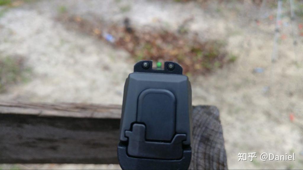 最受欢迎的CCW手枪—SIG P365 - 知乎