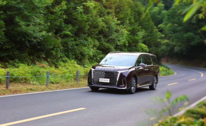 上汽大通MAXUS G90凭什么能在火爆的MPV市场分得一杯羹？ - 知乎