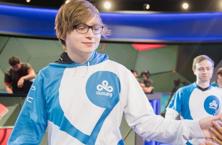 C9“女装AD”正式退役 Sneaky开启新的旅程 - 知乎