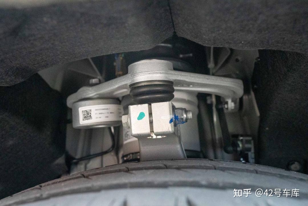对比理想ONE/L8/L9，三车在配置、空间、性能等方面有何异同？ - 知乎