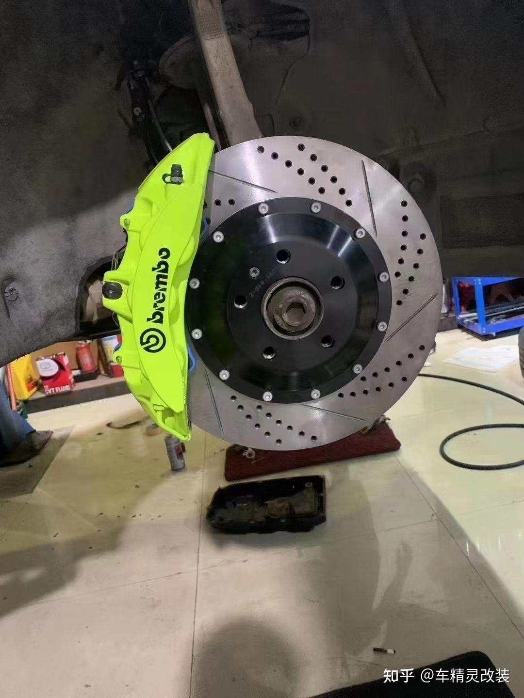 （奥迪A6L刹车改装）Brembo大六活塞卡钳、搭配355高碳盘 - 知乎