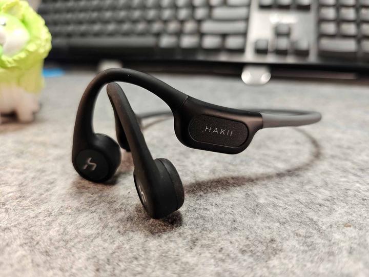 游泳健身就戴它，运动路上不枯燥，Hakii SURVIN哈氪漫游耳机上手 - 知乎