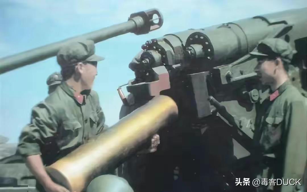 SH16自行火炮曝光：俄乌大规模炮战的启示——战争还得靠火力硬怼 - 知乎