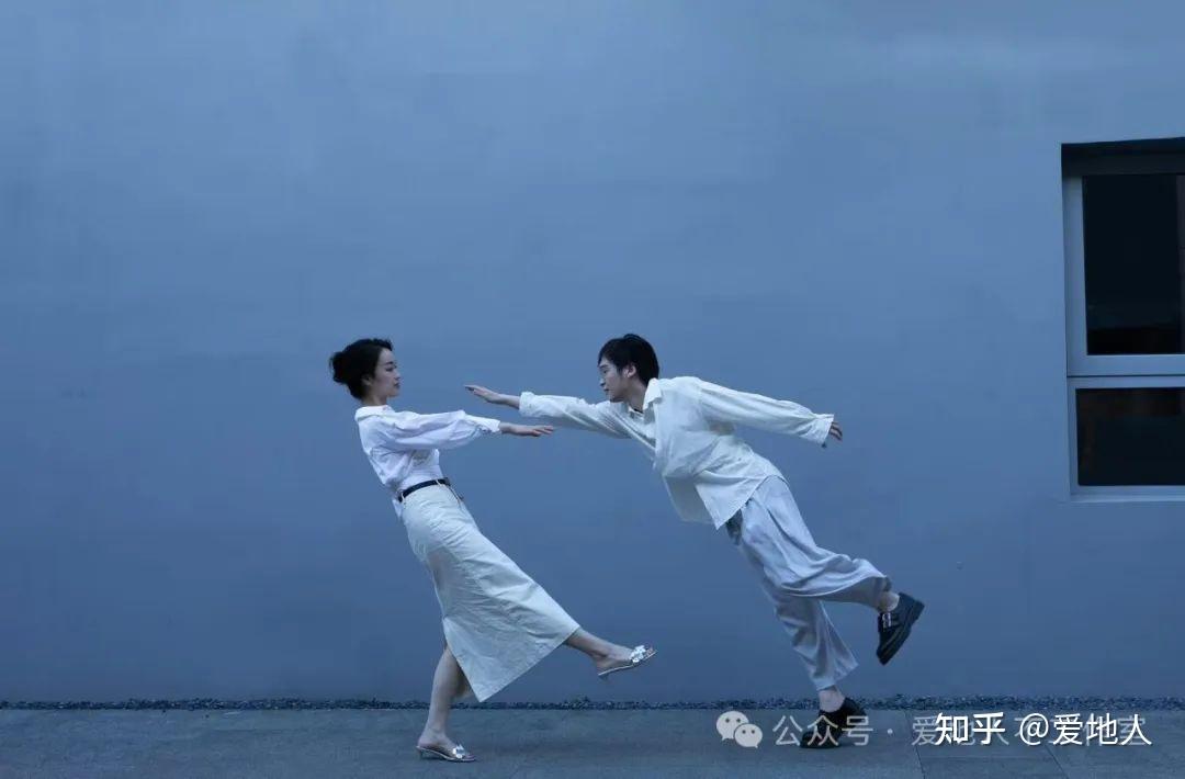 讲道理的说，ZaZaZsu的二专是一张很好听也很讲道理的专辑 - 知乎