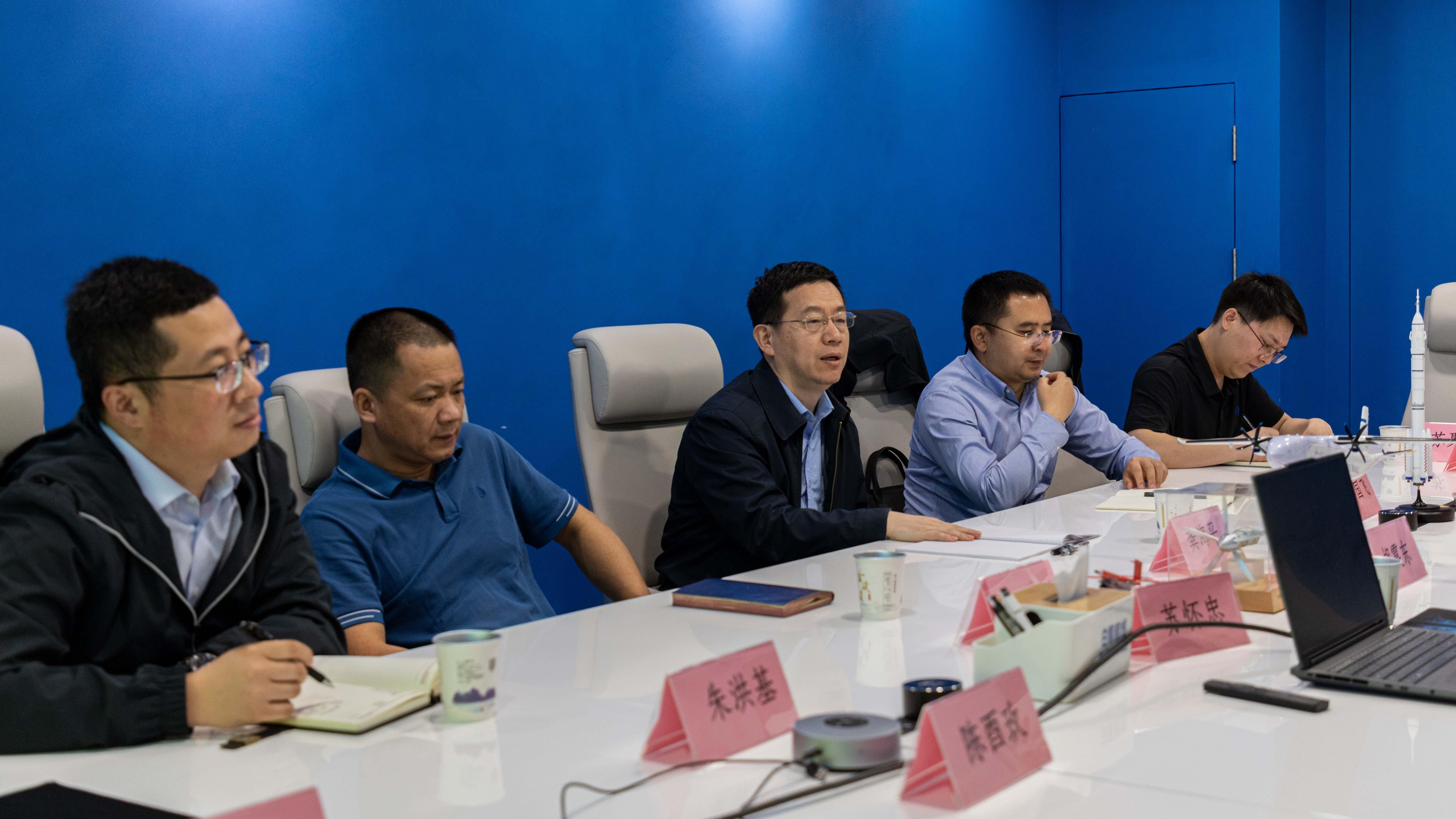 中国航发领导走访白鲸航线，交流W5000与AEP100发动机研制进展 - 知乎