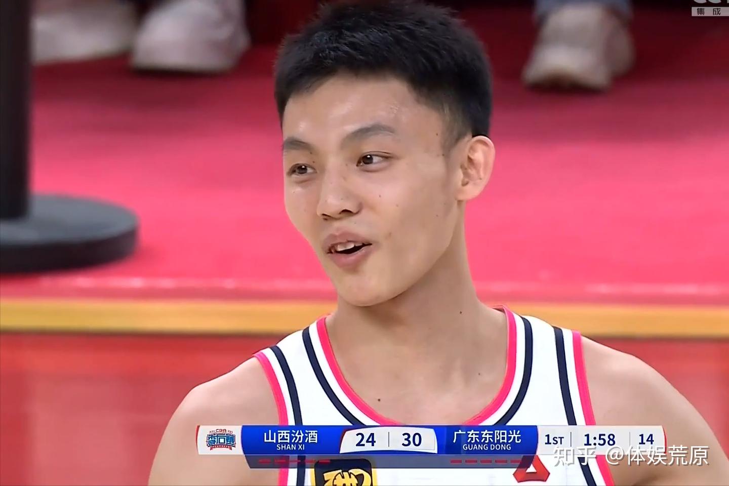 CBA：胡明轩8失误惨遭驱逐，徐杰8中1再惨败，奇兵9记三分 - 知乎