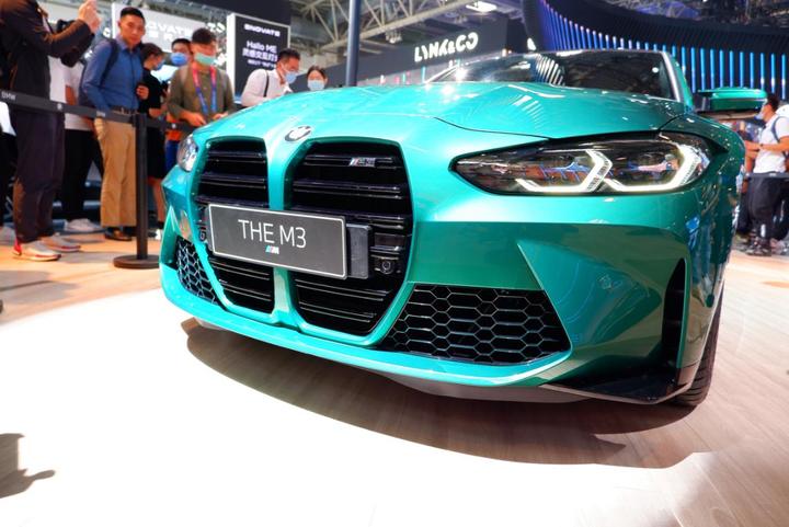 依然纯粹，实拍全新BMW M3，最大510马力、3.9秒破百 - 知乎
