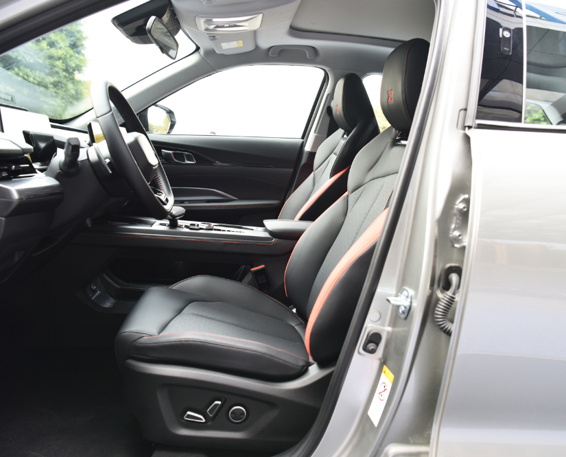 12.78万元起售，匹配2.0T+8AT，欧尚Z6购车指南 - 知乎