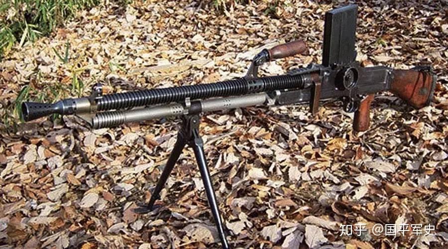 近代出镜率非常高的捷克ZB-26轻机枪 - 知乎