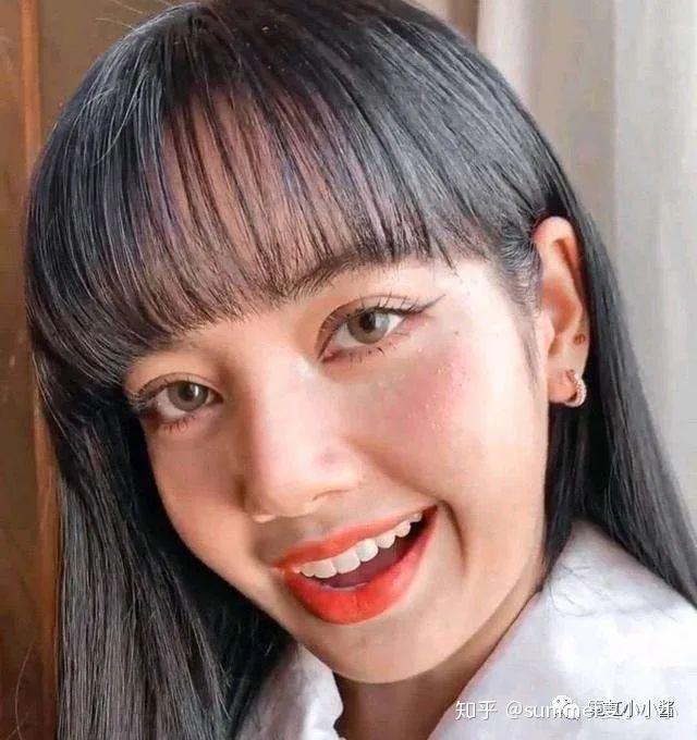 有人说blackpink的lisa动过鼻子，lisa到底有没有整容过？ - 知乎