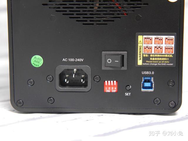 折腾NAS半年后的感受：也许我们需要的只是一个硬盘柜而已 - 知乎