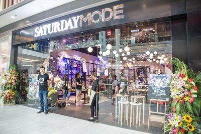 OnlyLady携手SATURDAY MODE直播网红 进一步落实时尚IP生态圈战略 - 知乎