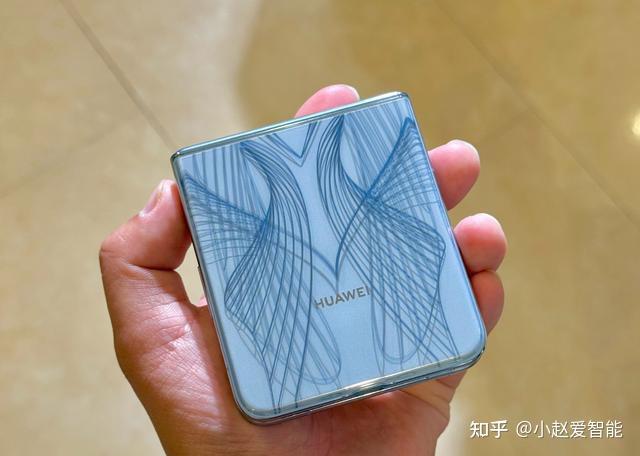 华为pocket 2上手体验评测：7499起到底值不值得？ - 知乎