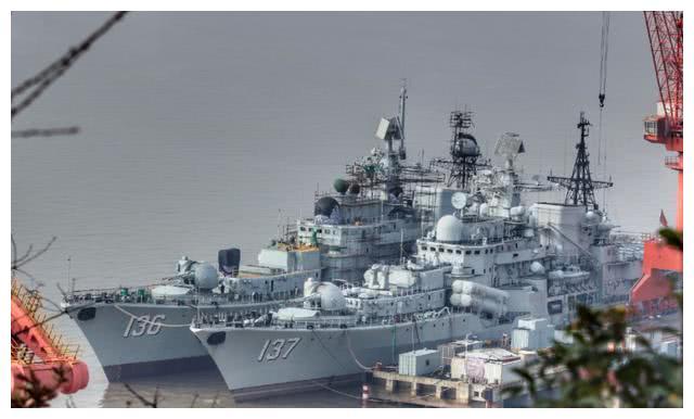 136舰改成了054A型护卫舰plus版 - 知乎