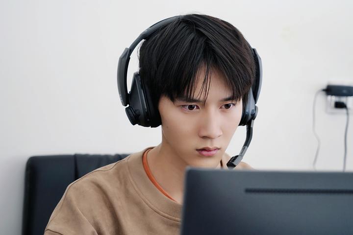 低调设计，超凡实力：EPOS音珀GPS370带你领略大神操作 - 知乎