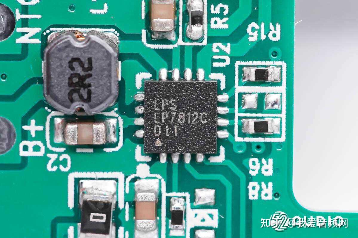 2023 TWS耳机充电盒电源管理芯片拆解汇总丨SoC单芯片方案成为市场主流 - 知乎