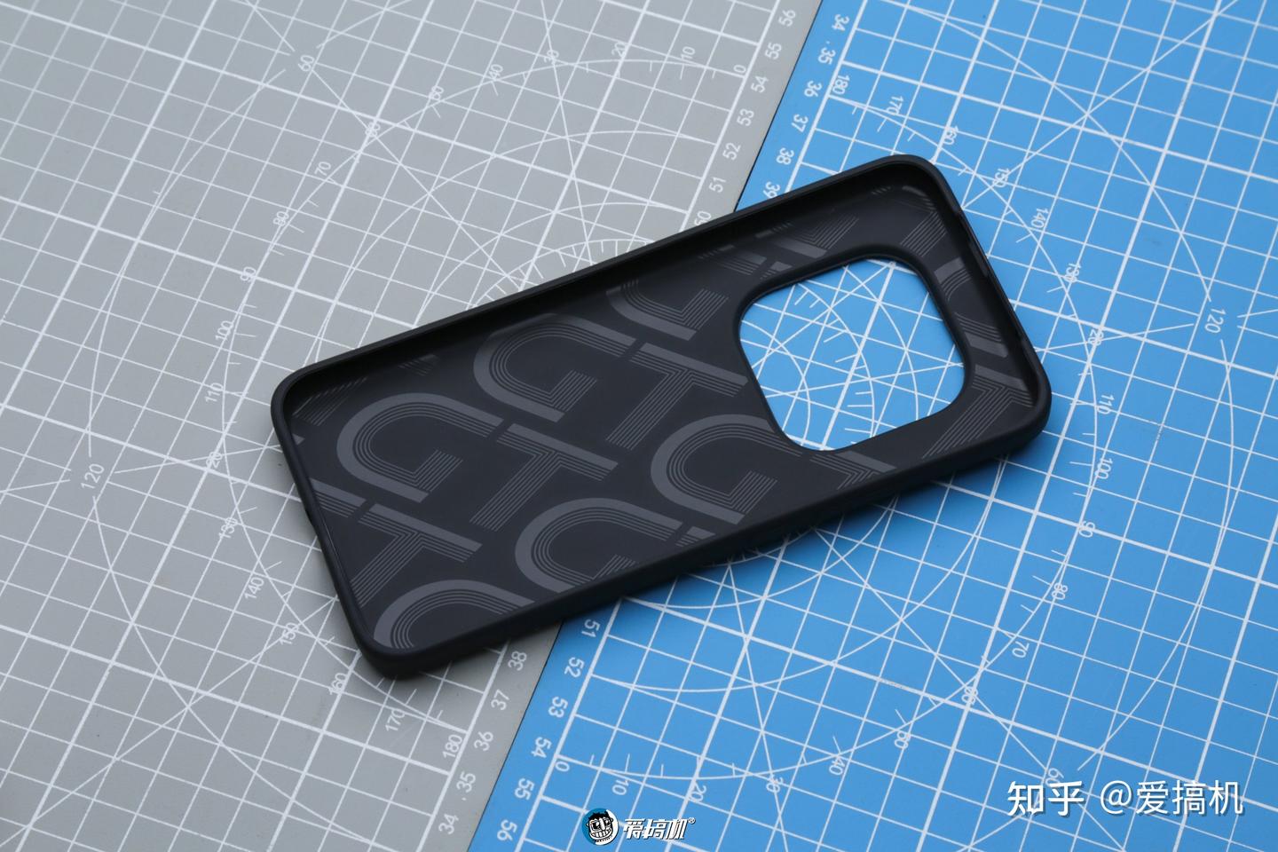 力大砖飞，荣耀GT Pro评测：3199元起的骁龙8E领先版+7200mAh电池 - 知乎