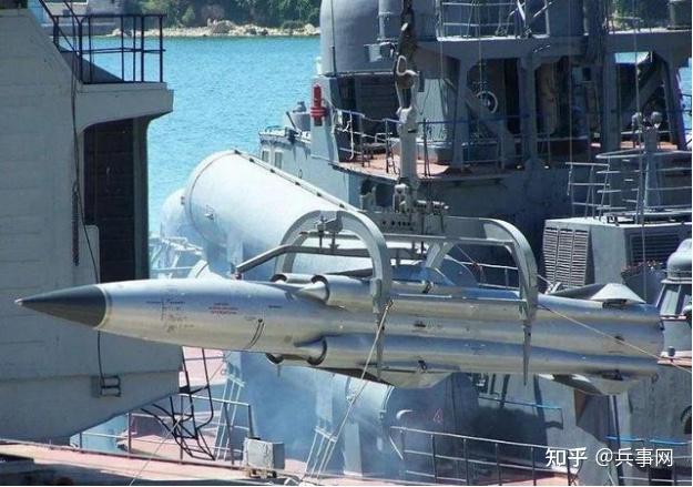 前苏联水翼导弹艇，206MR型“蜂王”级，过渡时期的装备 - 知乎