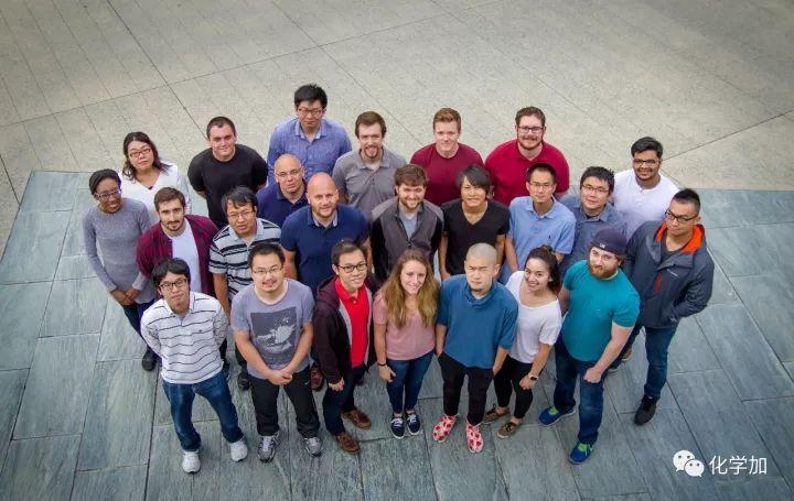 他博士论文写了 1255 页，28 岁评教授，38 岁当院士！ - 知乎