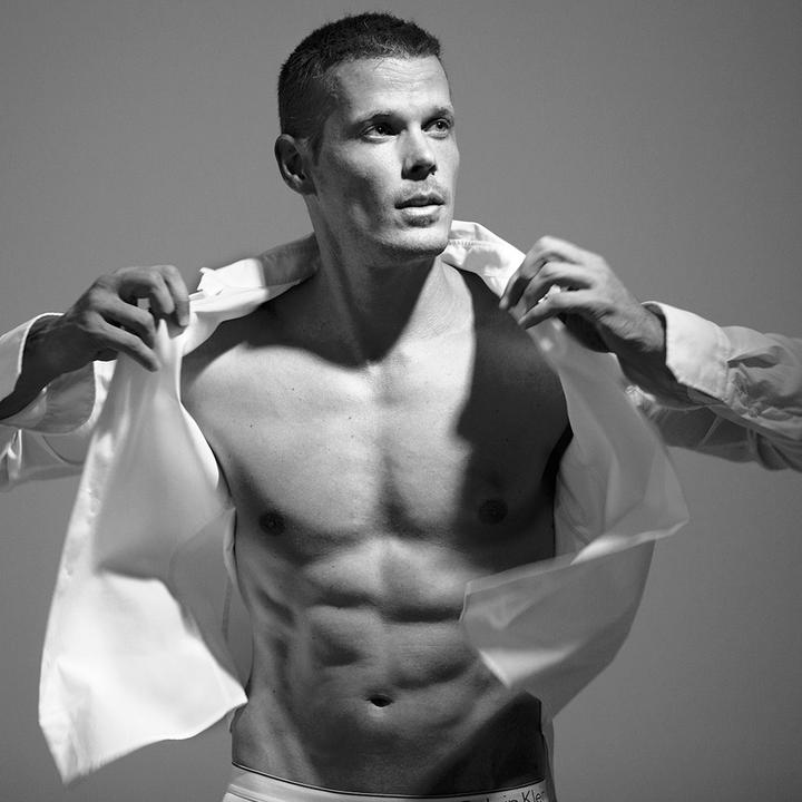 Male 比利时 汤姆·纽恩斯（Tom Nuyens） - 知乎