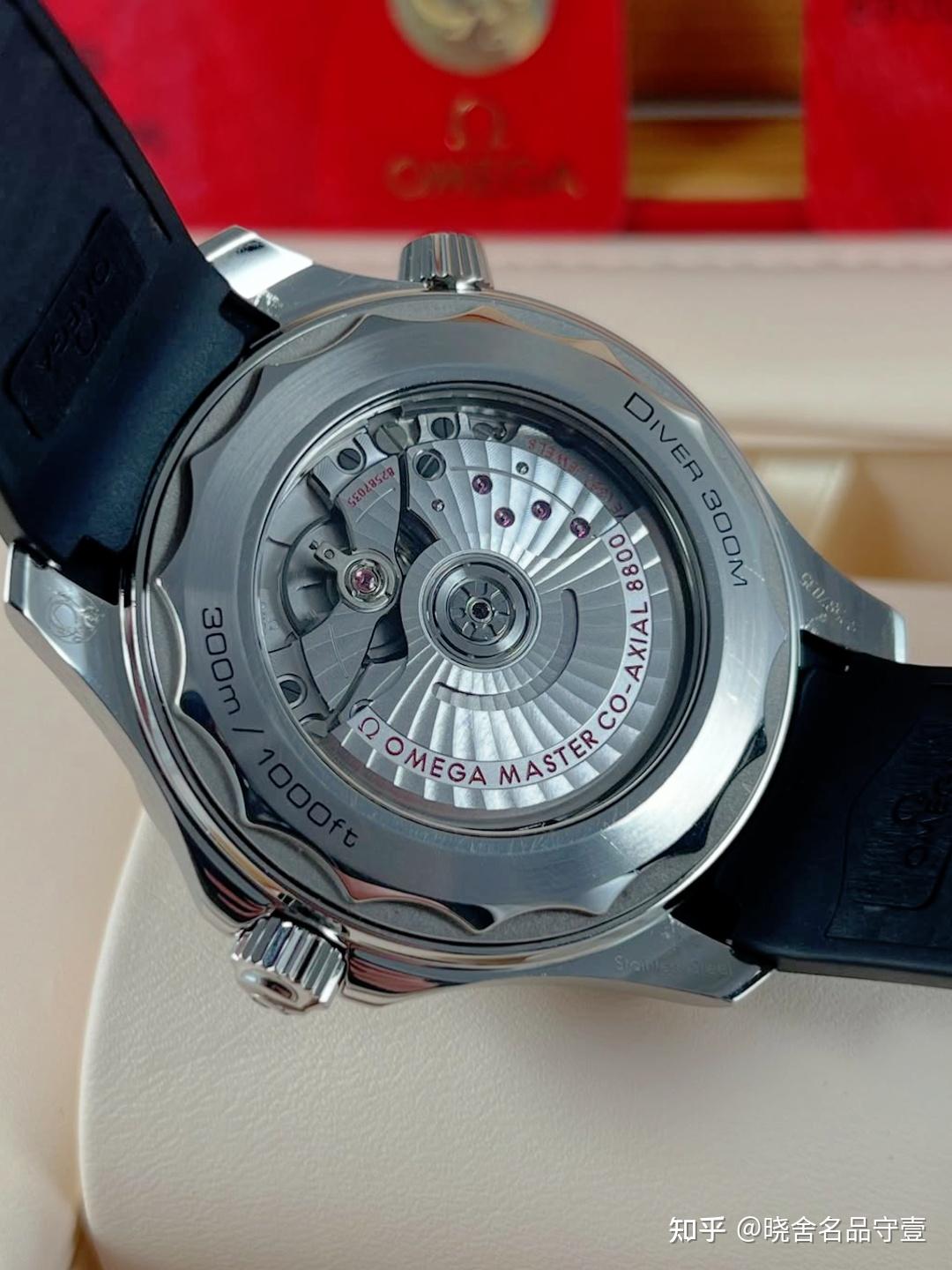 一枚通勤百搭又有性价比的欧米茄海马300黑胶 - 知乎