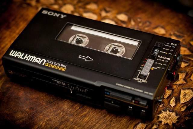 索尼Walkman发展史，43年历程里，哪台播放器是你的白月光 - 知乎