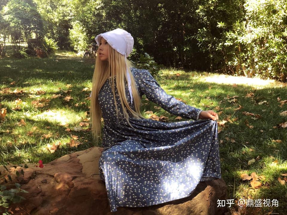 暗黑女神，肯齐·里维斯（Kenzie Reeves）娇小身材的精灵 - 知乎