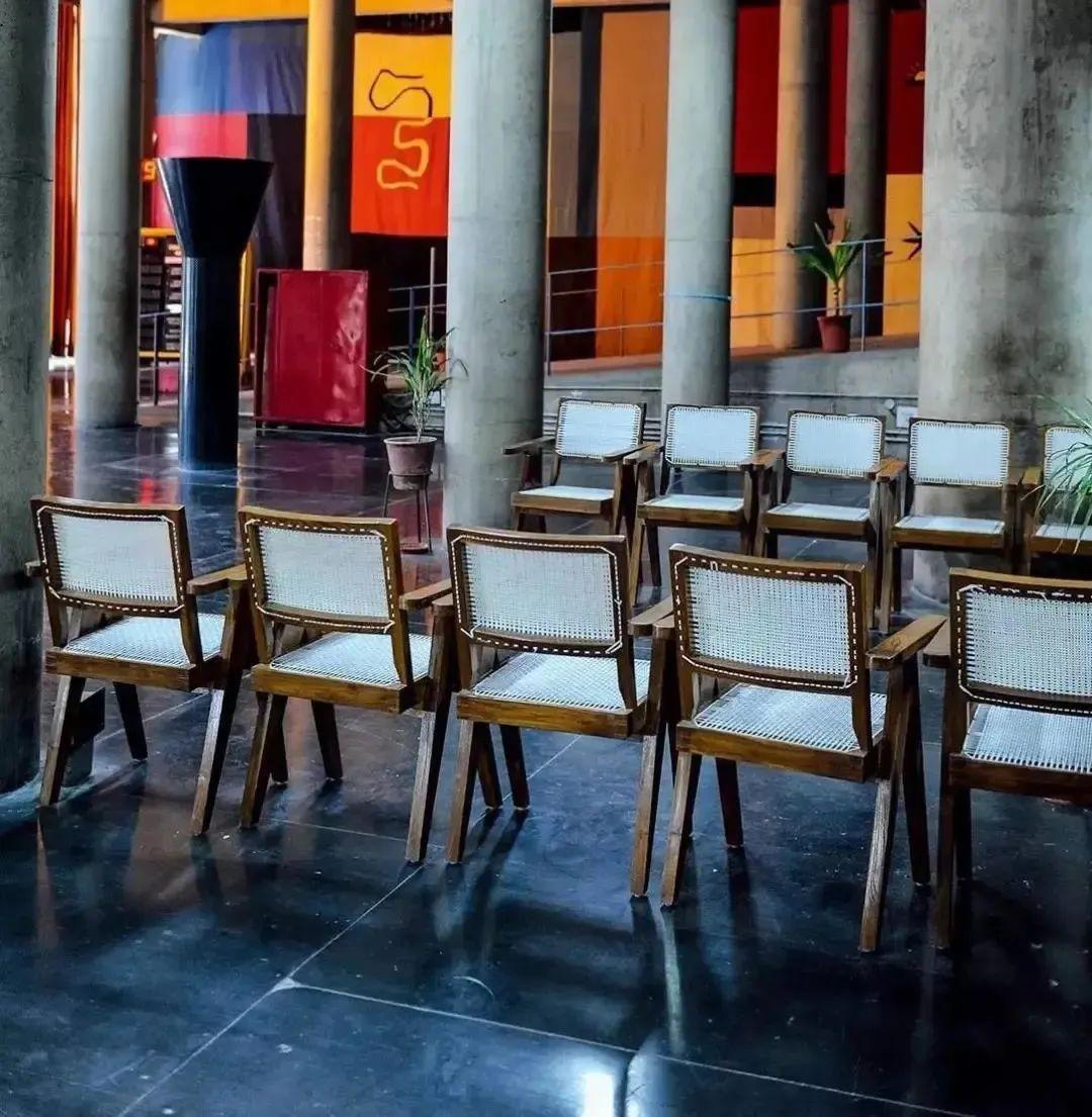 「Chandigarh chair」昌迪加尔椅 - 知乎