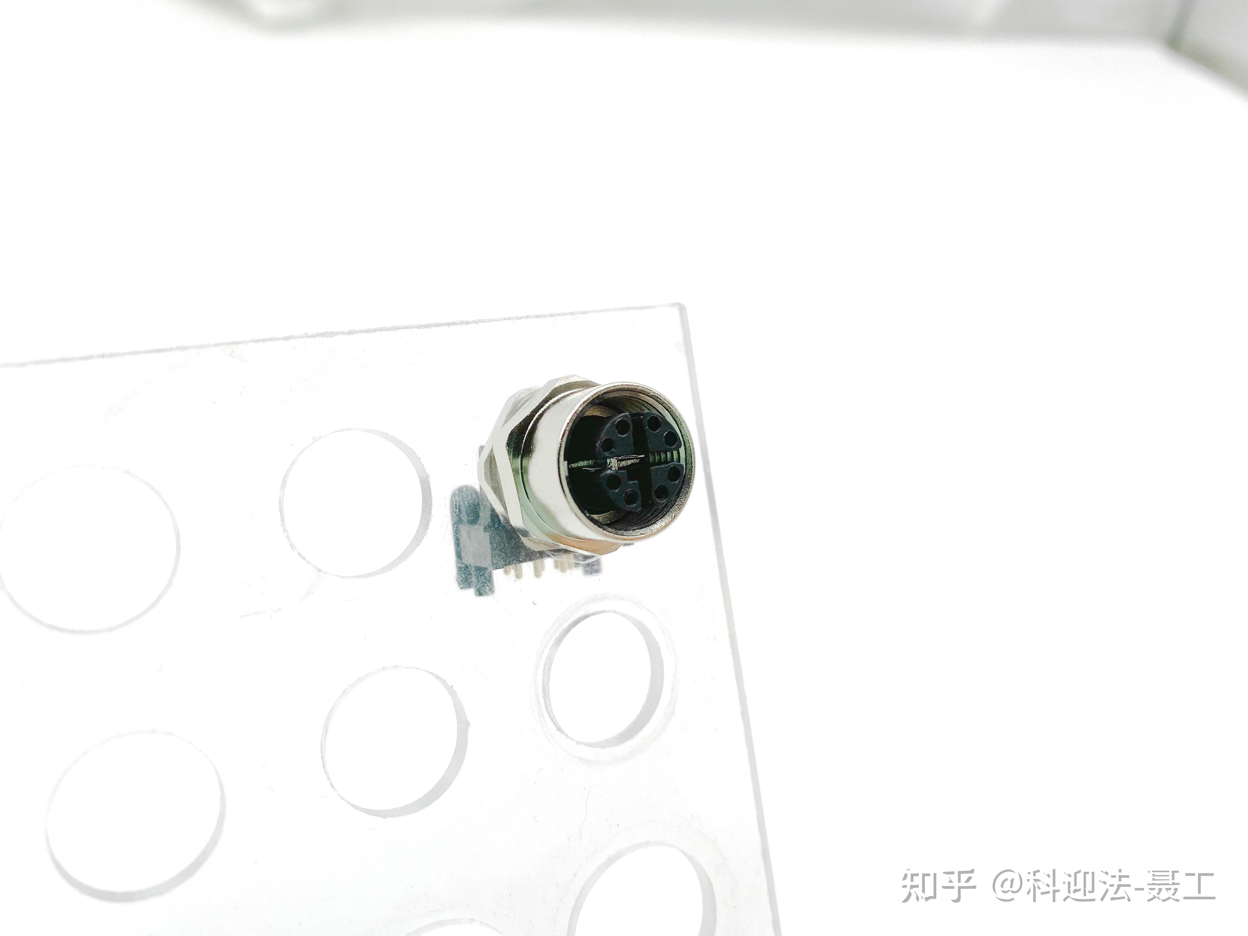M12 Xcode母座前锁8P面板90°PCB防水连接器 - 知乎