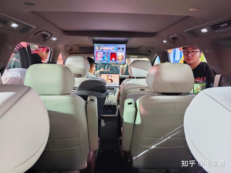 29.98万起！刚刚发布的腾势 N8L，太炸了！ - 知乎