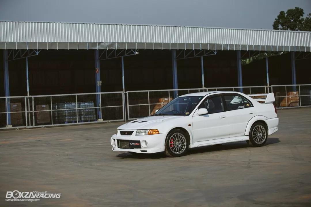 当年男孩们的梦想座驾，三菱EVO6 - 知乎